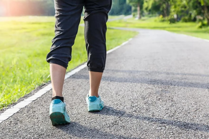 Managing MS: A Guide to Gait Training Exercises & Walking Aids - CIONIC ...